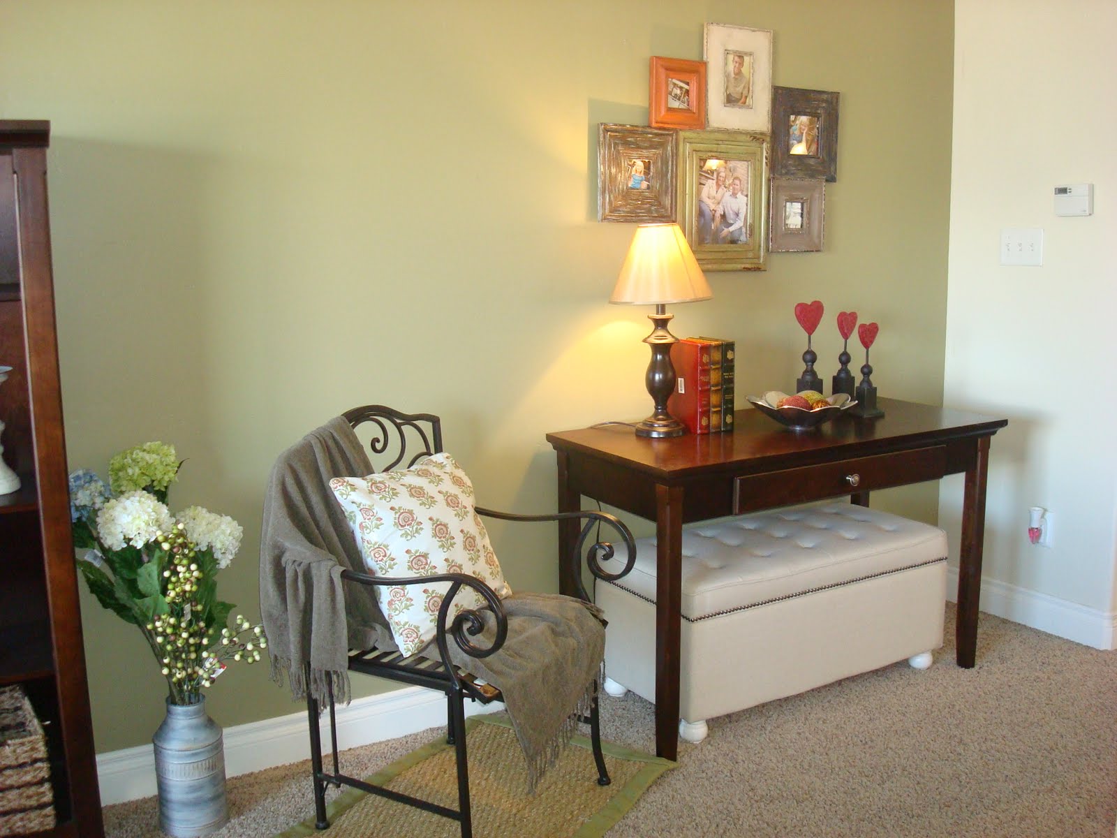 ImagineCozy: How to Accessorize a Living Room