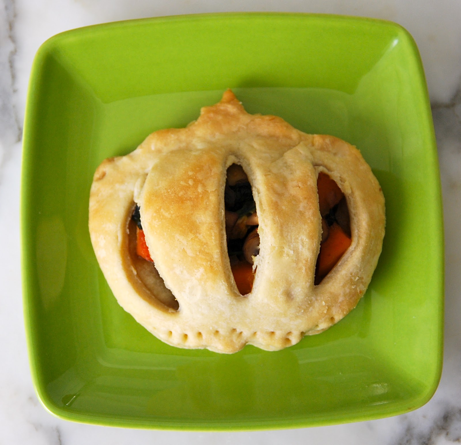 My Recession Kitchen...and garden: Vegetable Hand Pies