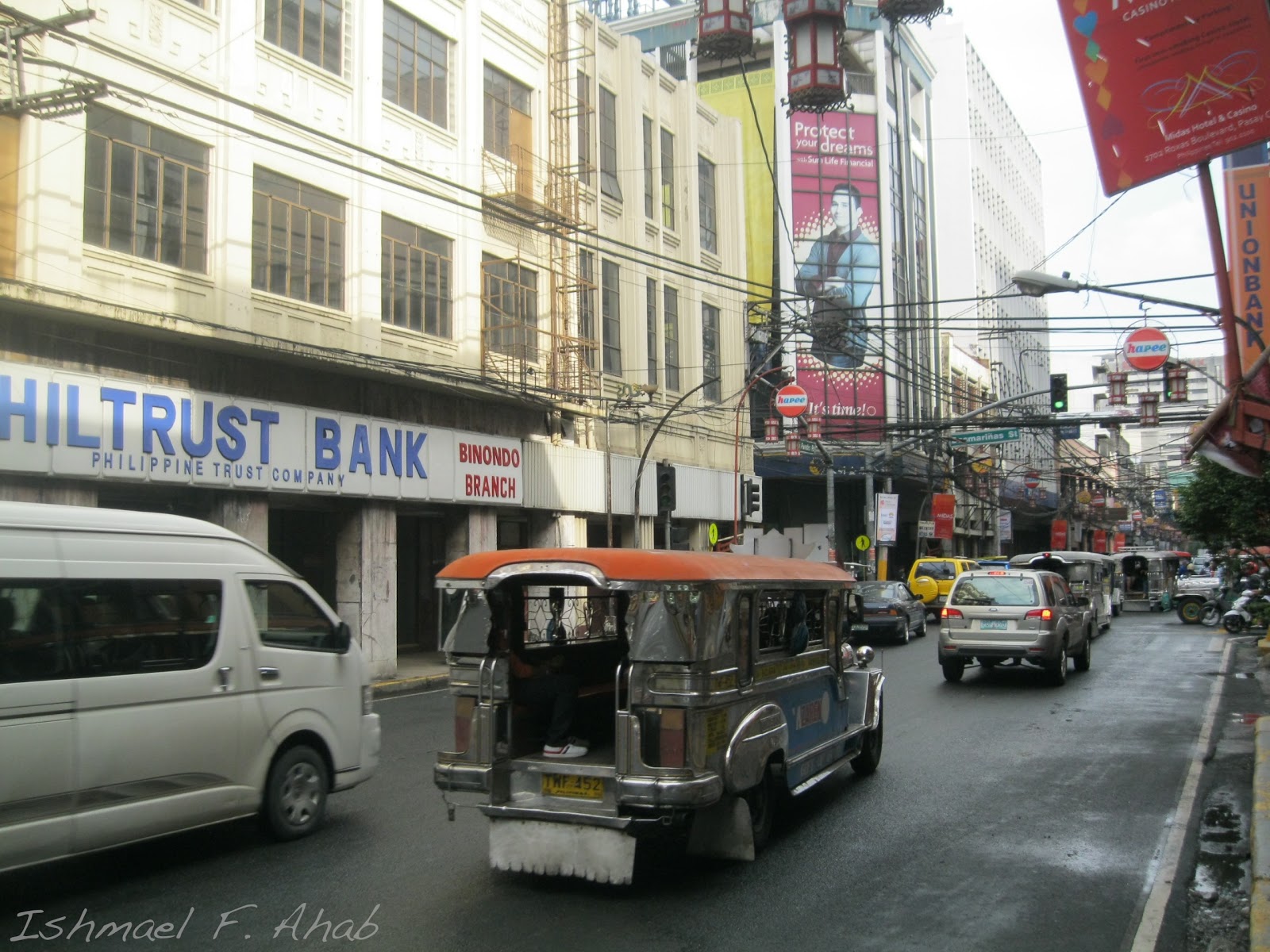 A Walk through Quintin Paredes Street |Filipino Sojourner
