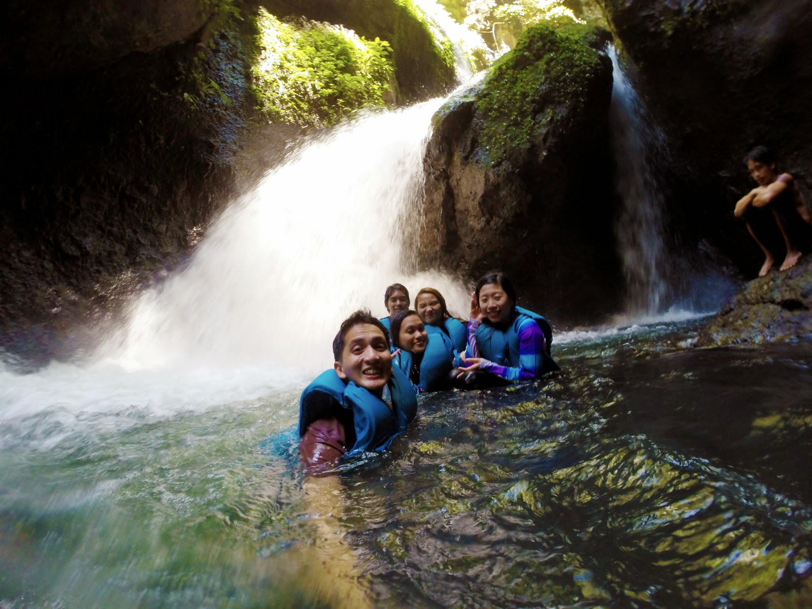 H E L L O ♥ K I M M Y : Ambon - Ambon Falls of Pangil Laguna