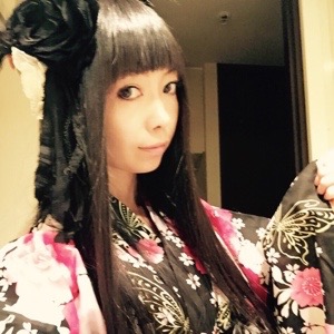 J-Project: Yui Itsuki: Memorias del Verano