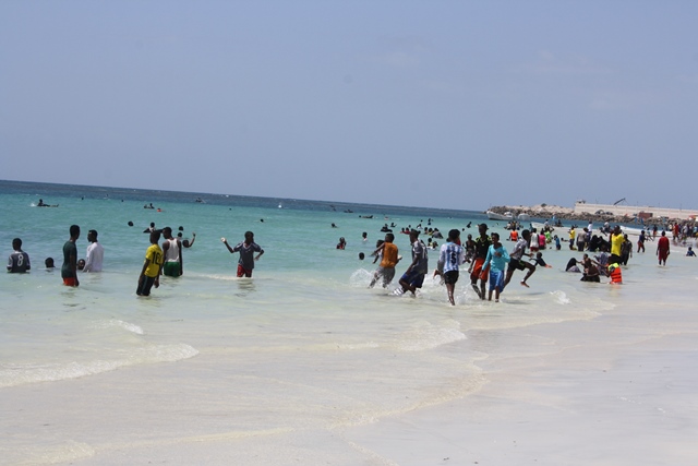 Samo Raadis: Quruxda Caasimada muqdisho iyo Goobaha Dalxiiska baro