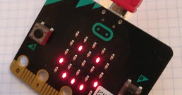 A simple reaction timer in MicroPython on the micro:bit