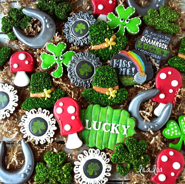 How To Make Decorated Horseshoe Sugar Cookies