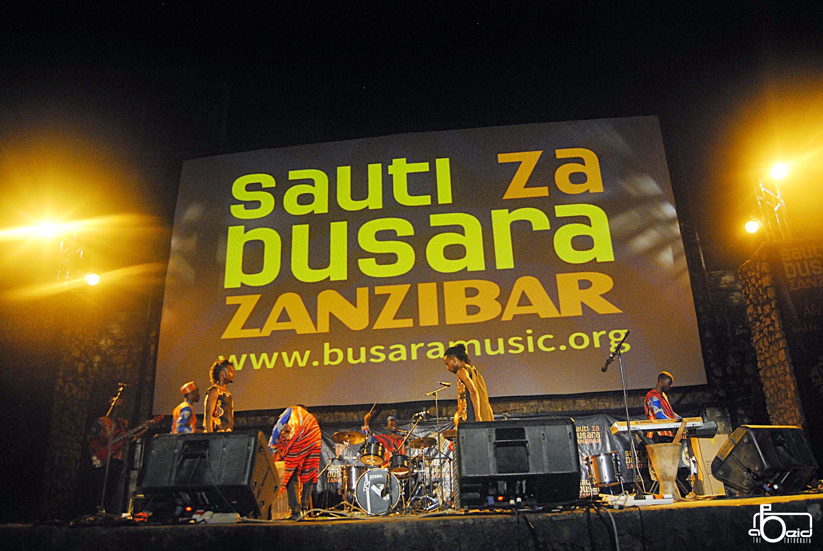 KUMKICHWA: BUSARANI Zanzibar- Sauti Za Busara