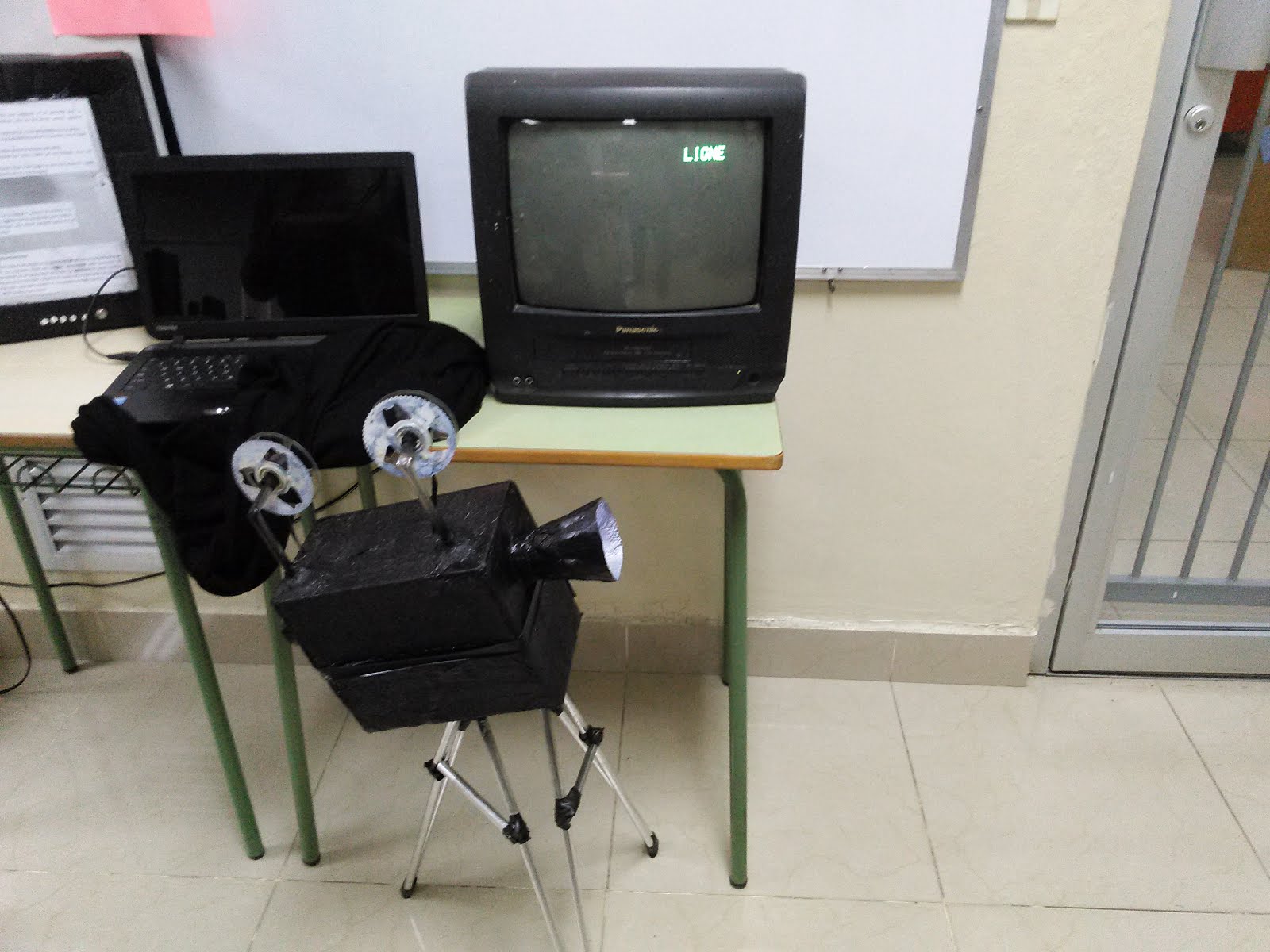 Recursos Didácticos : Medios audiovisuales en movimiento