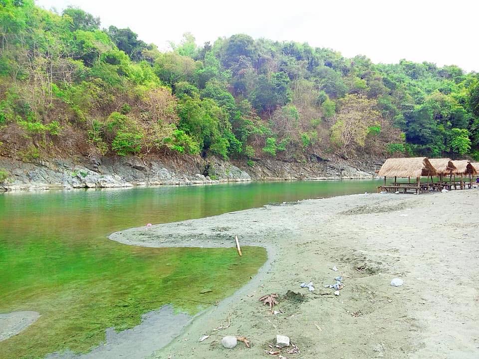 Nambalan River in Mayantoc, Tarlac is where you can find the undiscovered Paradise of Tarlac!