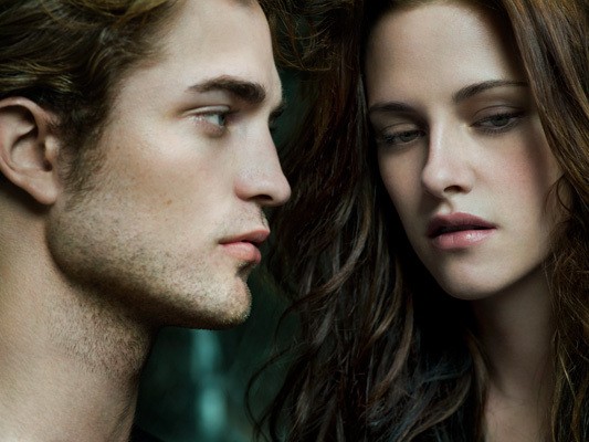 The Hottest World News Robert Pattinson Forgives Kristen Stewart For stupid Mistake the-hottest-world-news-robert-pattinson-forgives-kristen-stewart-for-stupid-mistake