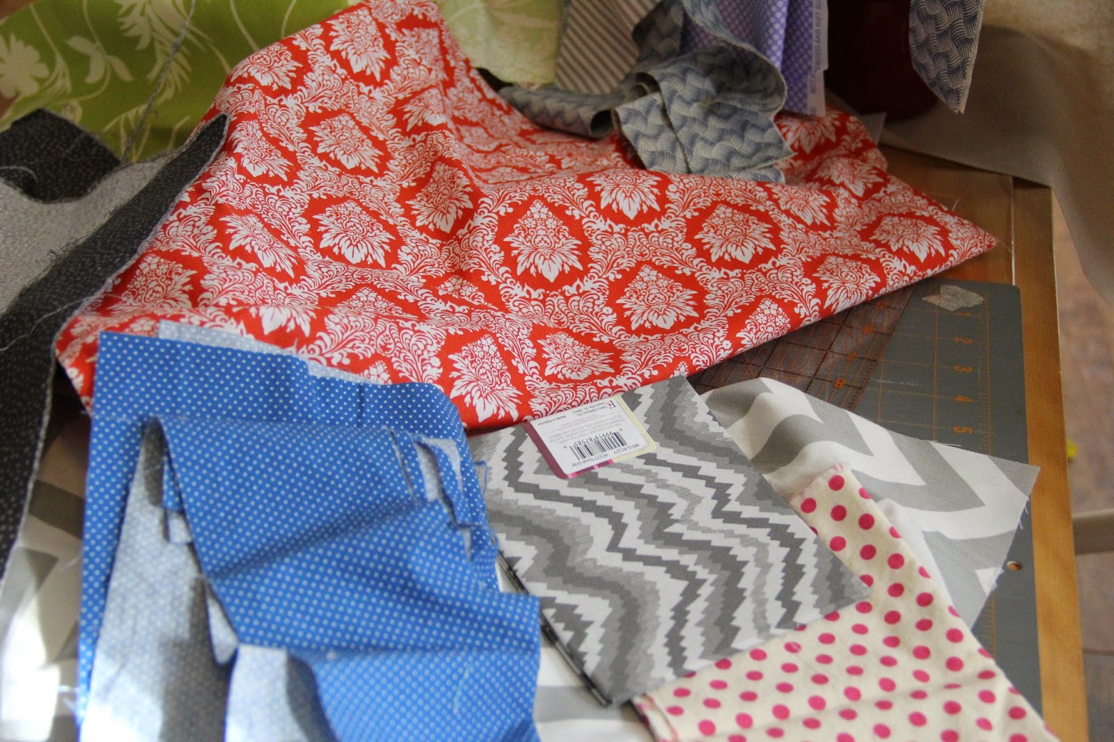 No Ordinary Sparrow: Mug Rug Tutorial