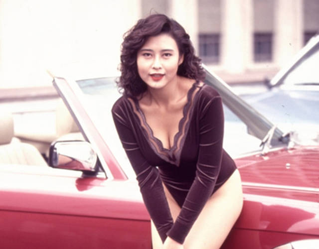 SEXY MODELS EXPOSED: 叶玉卿 Veronica Yip 《卿本佳人 》Classic