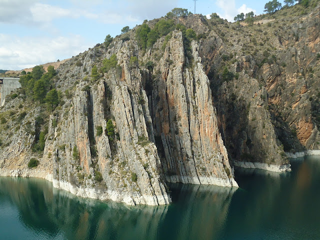 EL PANTANO DE CONTRERAS Y LOS EMBALSES DE VÍLLORA