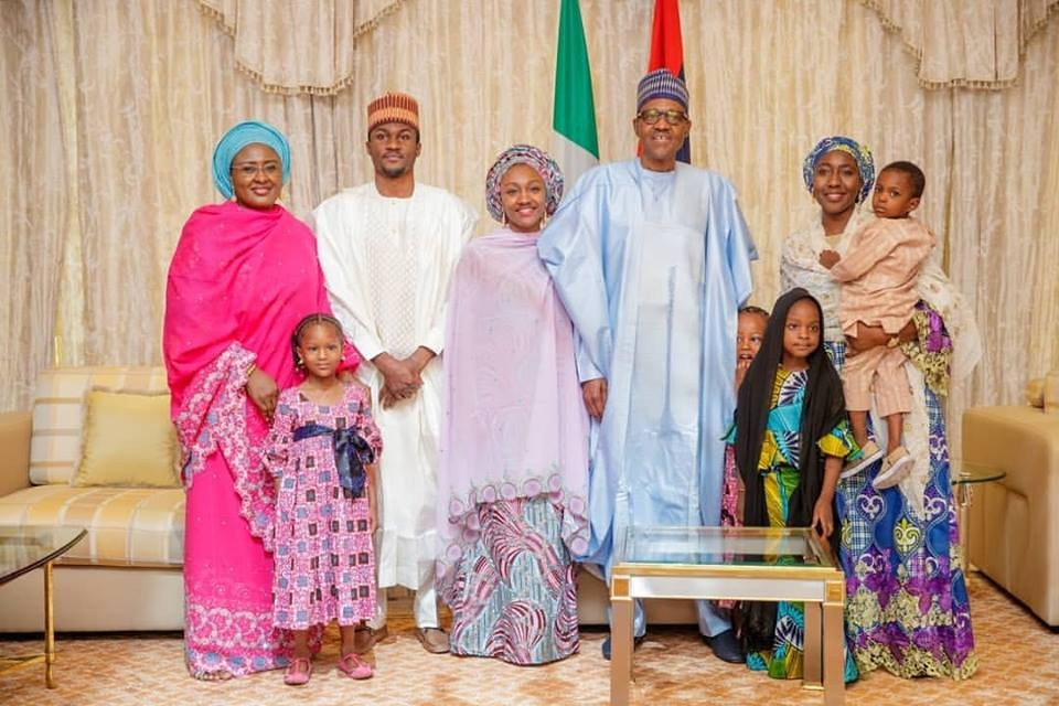 President Buhari Celebrate Eid- Mubarak With His Children & Grand ...