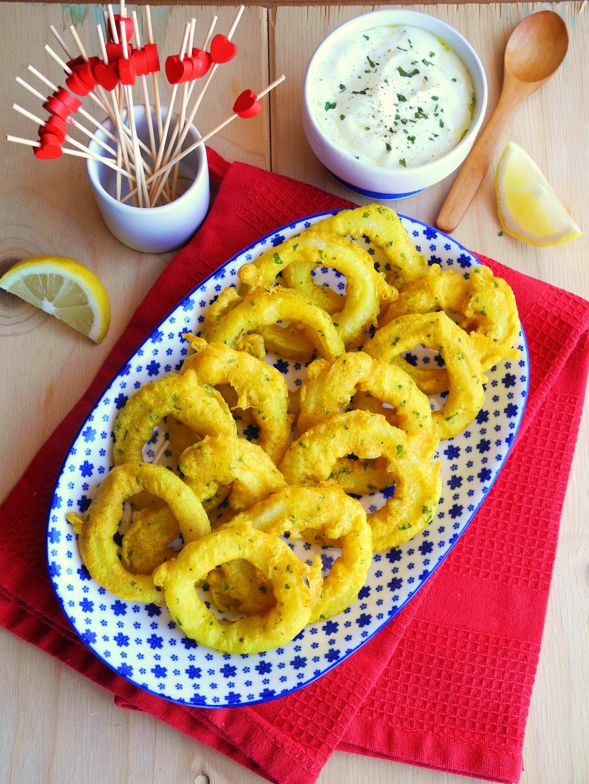 O Meu Tempero: Argolas Do Mar Fritas E Molho De Iogurte Grego