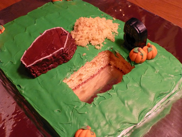 Grave Cake