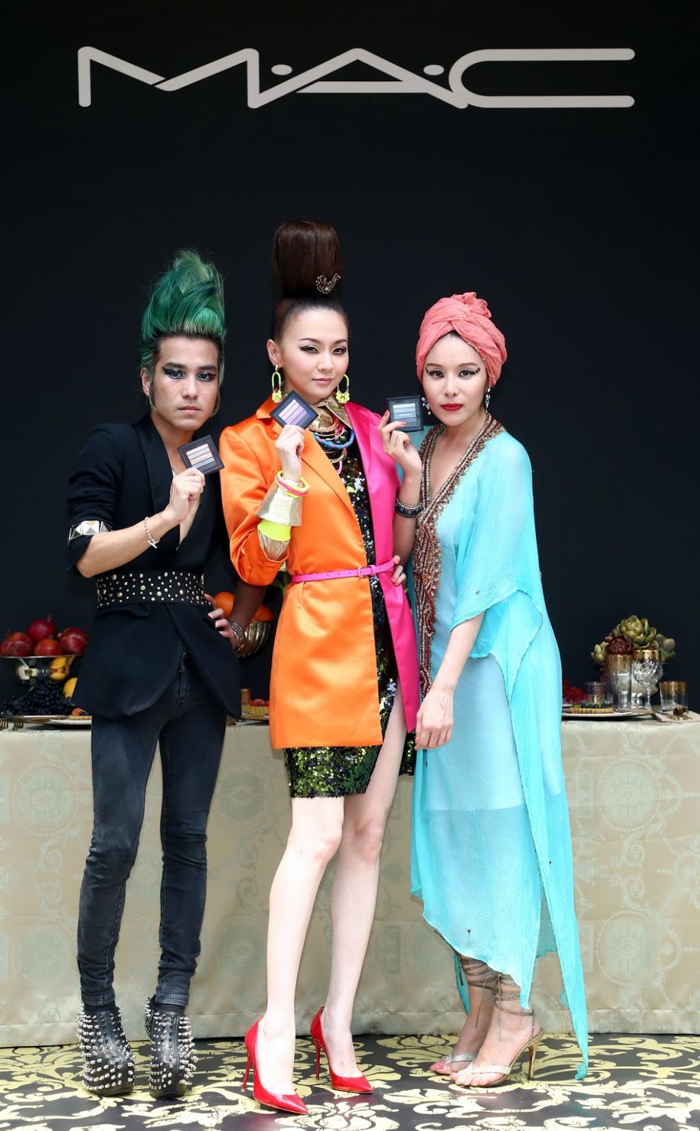 花花、名媛攝影師陳星伊聯袂展演M.A.C 2013秋季彩妝『縱情饗宴』 - WoWoNews