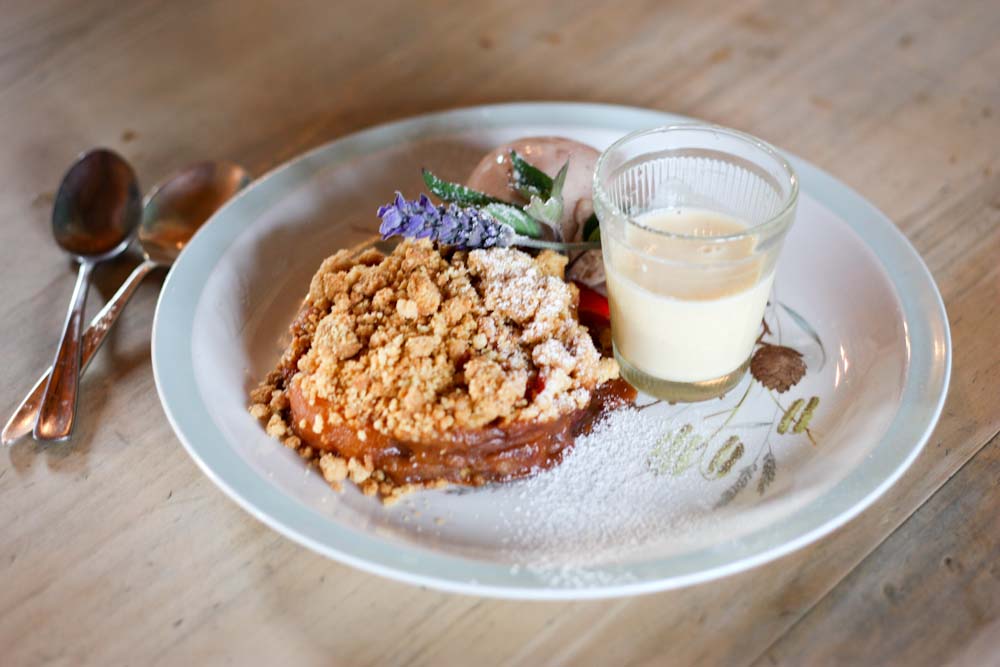 baking = love: A blooming great meal: Fleur's Place, Moeraki