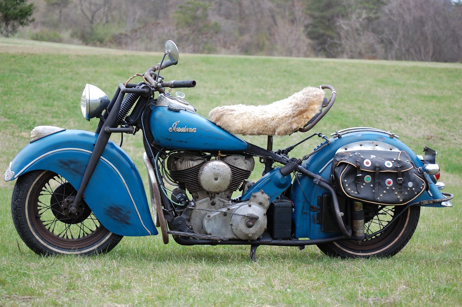 MALA VIDA CUSTOM GARAGE: 1947 Indian Chief