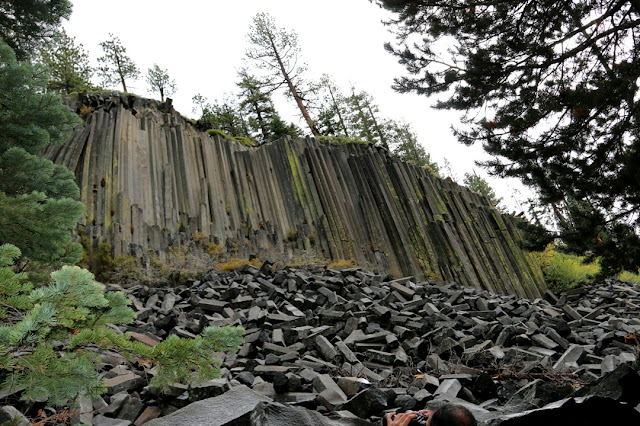 A photo, A thought............: Place: Famous rocks........