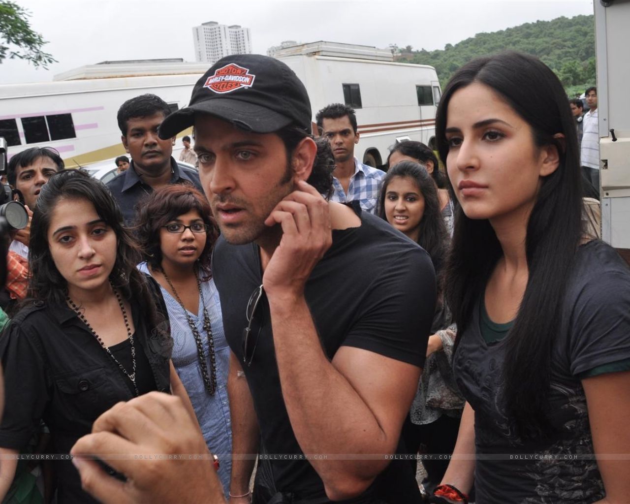 Best Celebrity Wallpapers: Katrina Kaif and Hrithik Roshan In Zindagi ...
