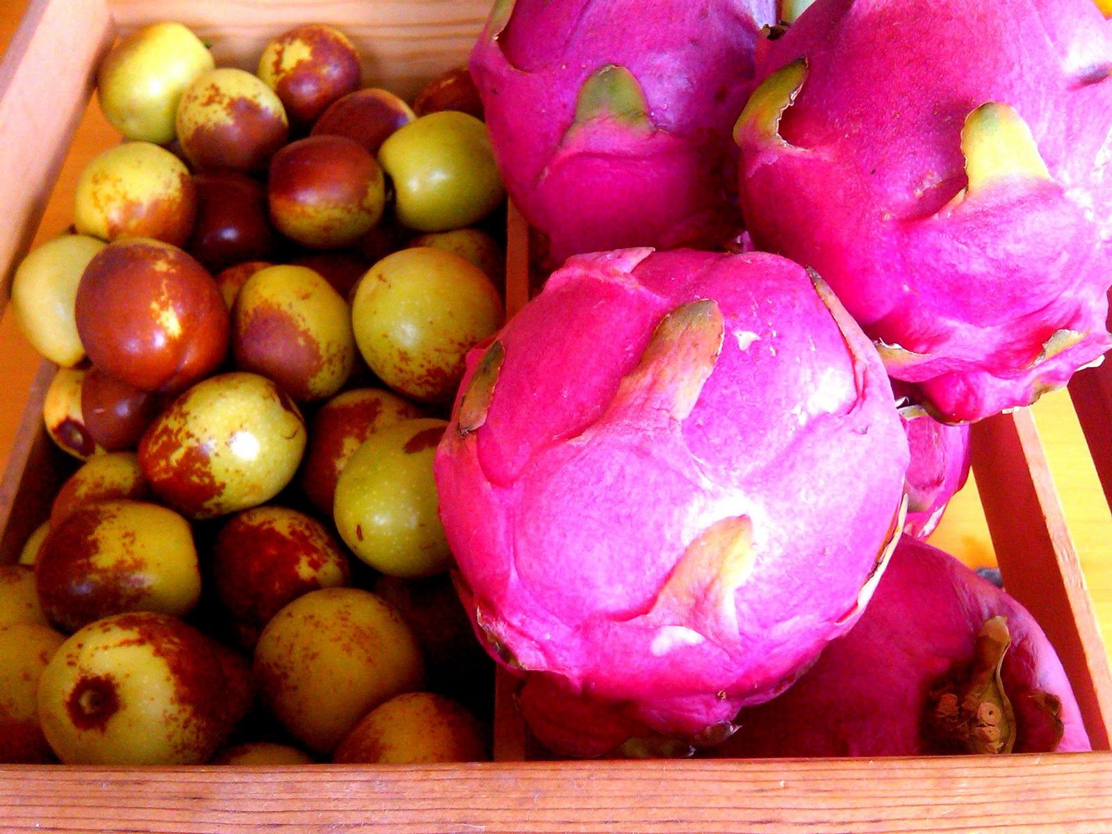 Autumn's Copper Pot: Dragon Fruit-Mint Jam