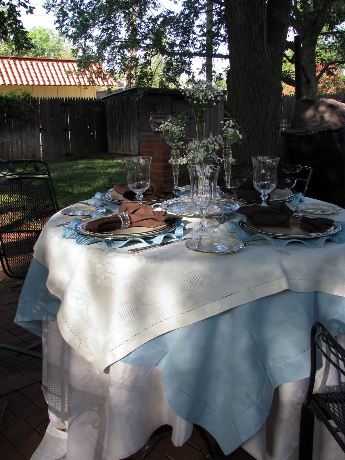 Creative Journeys: Outside Elegance tablescape