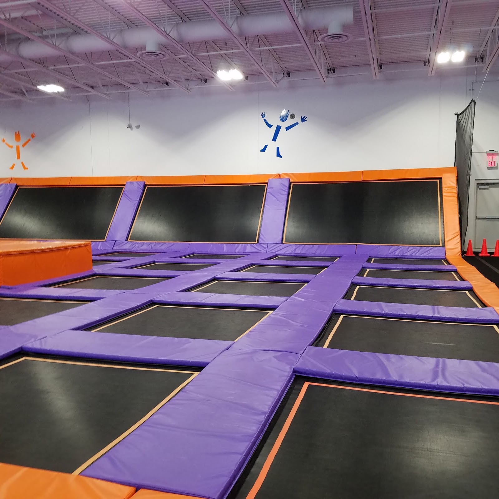 Play St. Louis: Altitude Trampoline Park, Glen Carbon, IL