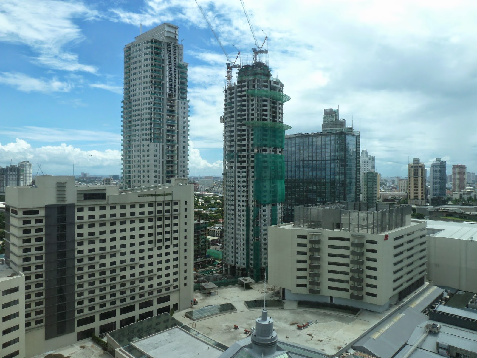 Kee Hua Chee Live!: DAY 3 IN MANILA----VISITING PALMS COUNTRY CLUB AT ...