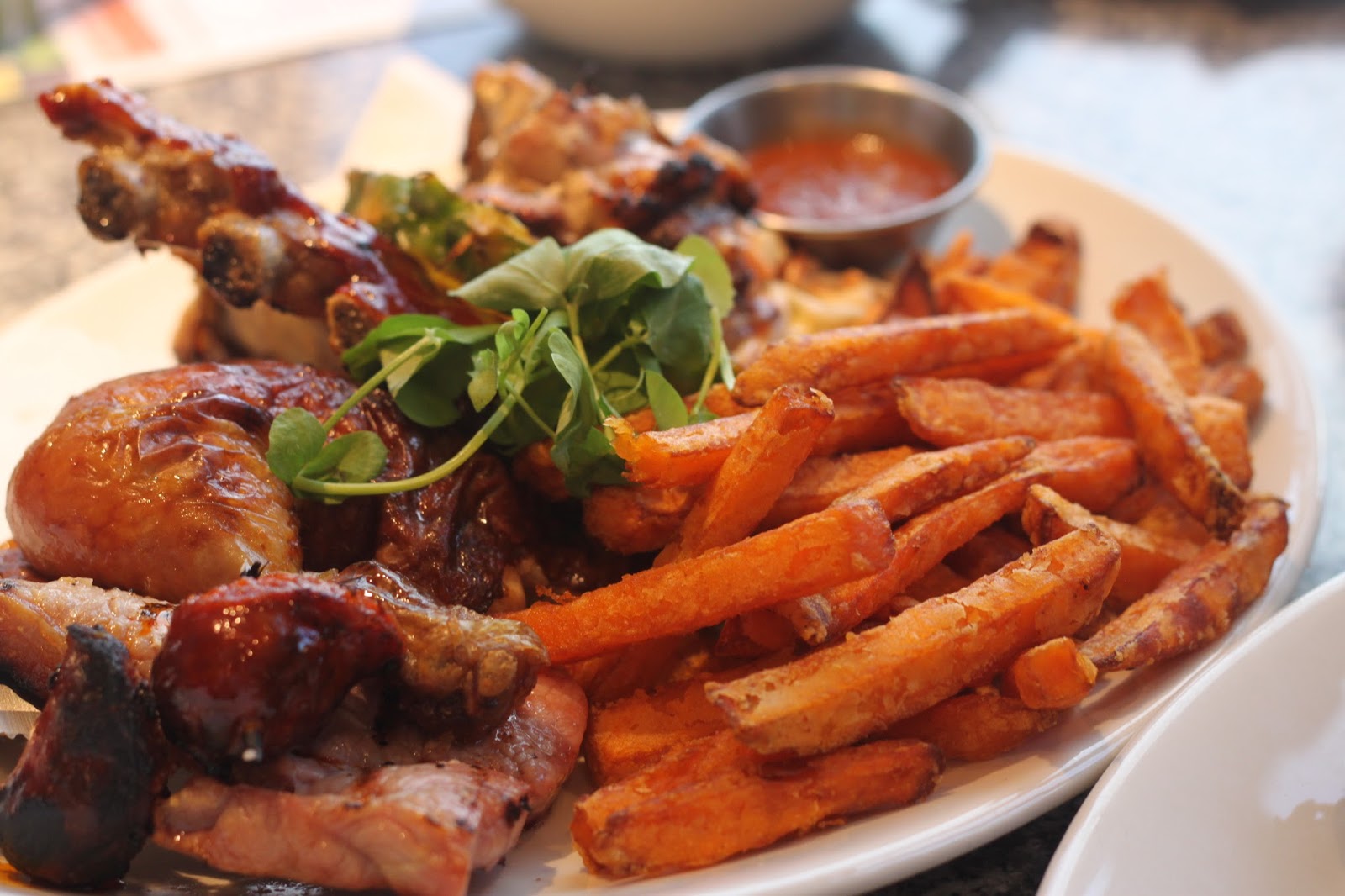 Nottingham Food Lovers: An evening at the Harvester, Castle Marina