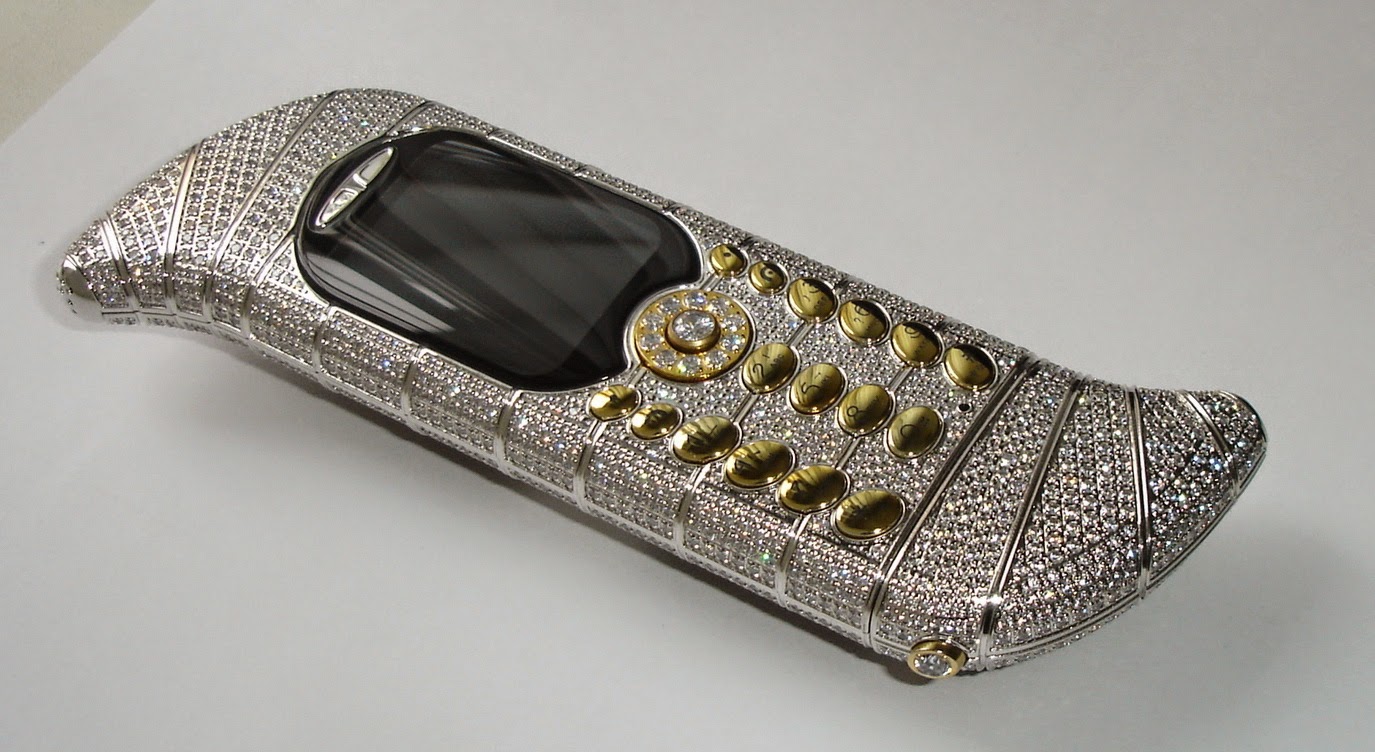 Welcome to Ameboonline: GoldVish Le Million luxuryPhone cost a whooping ...