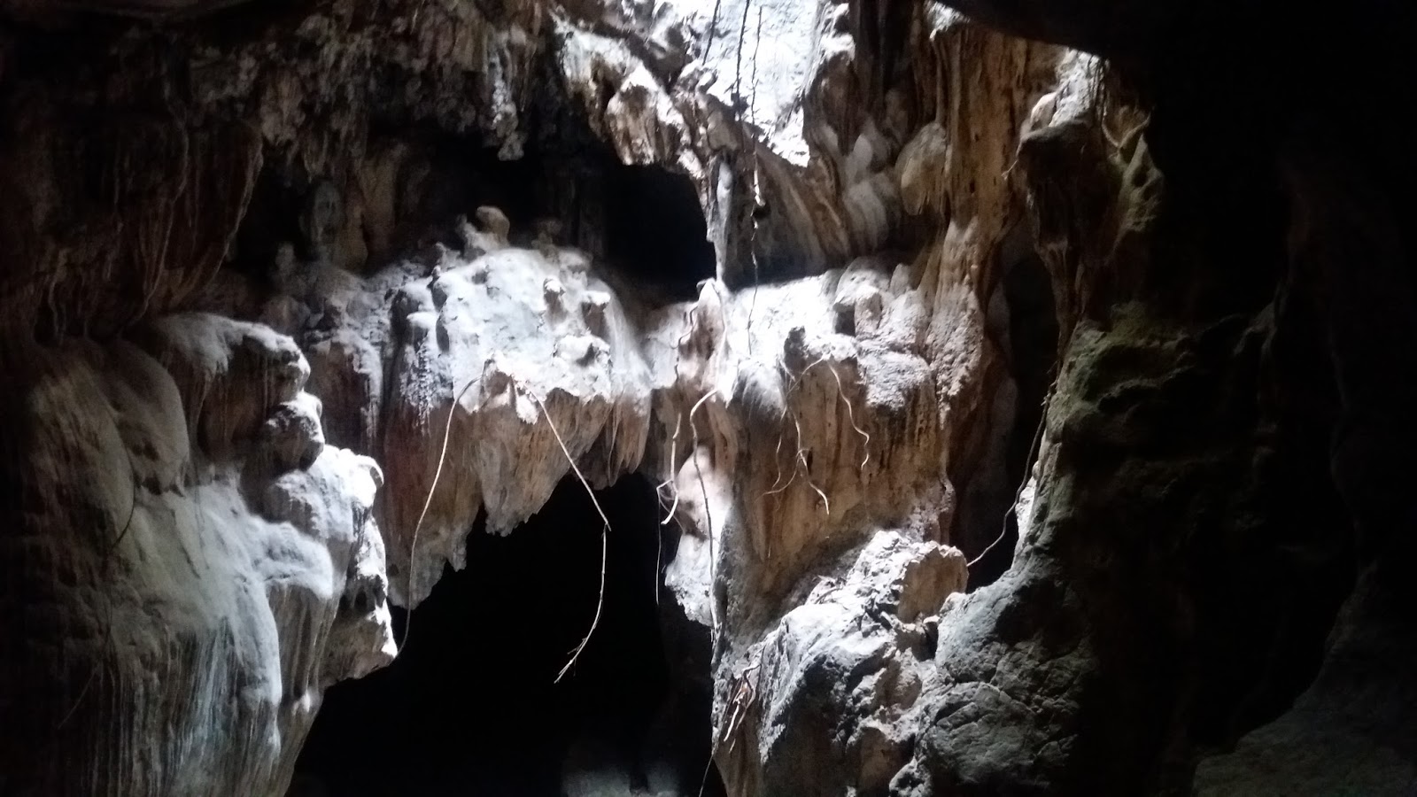 My Travel Diary: TANAY DAY TOUR: Calinawan Cave, Daranak Falls, Batlag ...