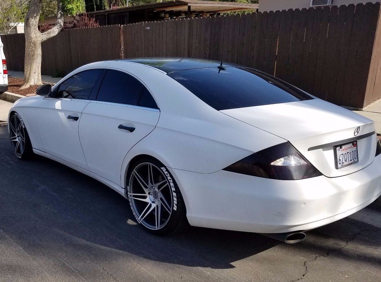 2006 Mercedes-Benz W219 CLS 500 on R20 Wheels | BENZTUNING