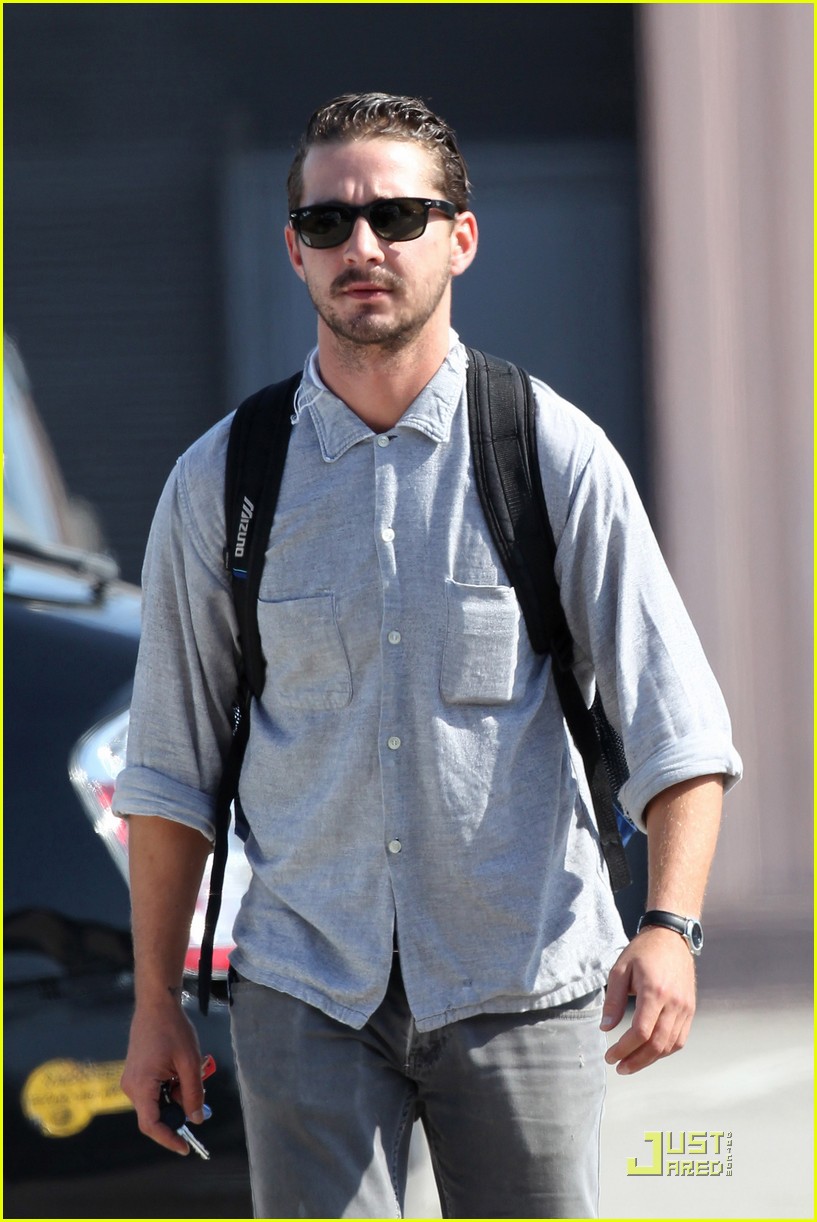 Hollywood Top Actress and Acters: Shia Labeouf Actor 2011 Profile,Bio ...