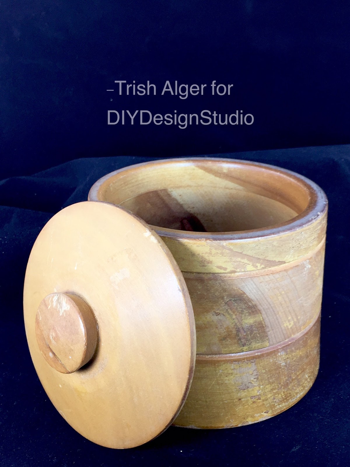 DIY Design Studio Blog: Dixie Belle Wooden Crock Redo