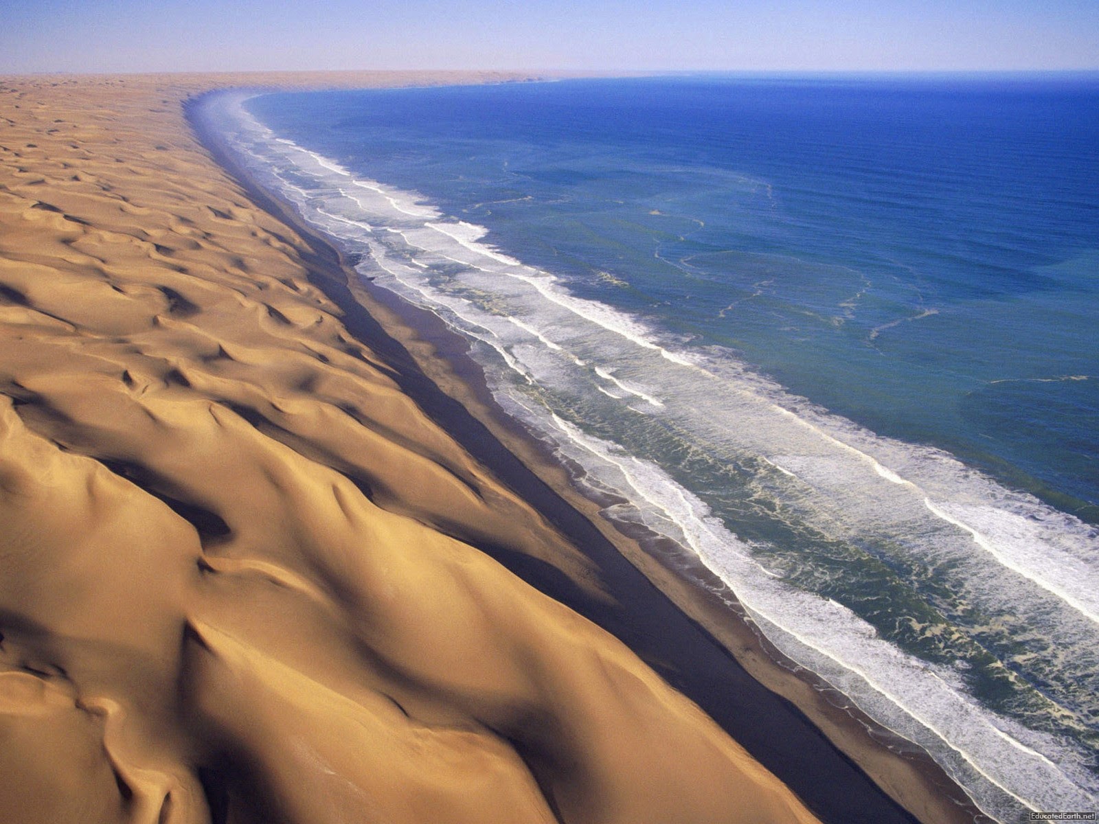 EUROPE SURF: The skeleton coast of Namibia. Paradise for surfing