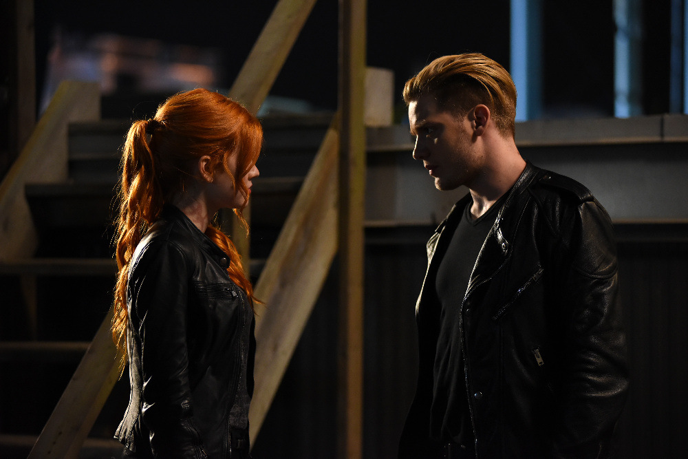 Shadowhunter Fans: PHOTOS: Stills from Season 1 Episode 3 of Shadowhunters