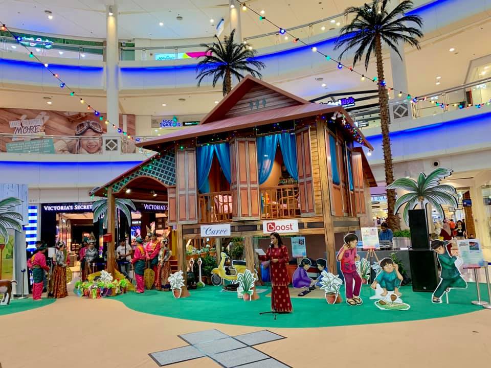 Play And Experience Nostalgia Childhood Kampung Traditional Games At ...