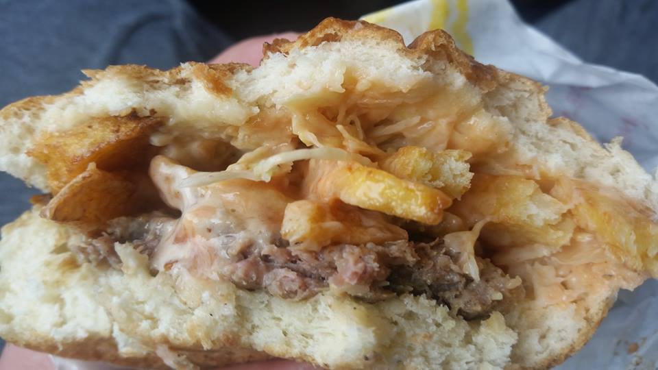 Pljeskavica / Plescavita - Fresh Fast Food | Mancare Gustoasa in Severin