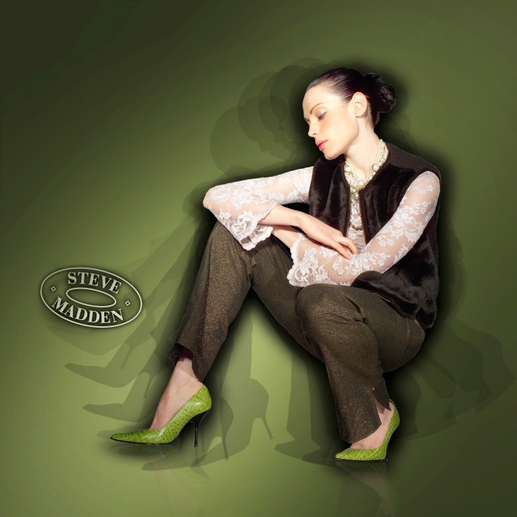 Model Clicker: America's Next Top Model Cycle 2 Episode 2