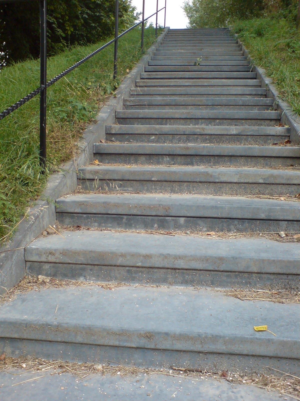 Vorgarten: tripptrapp de Trepp herop