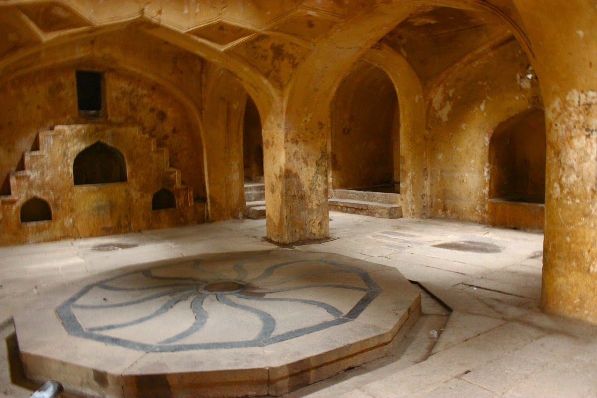 Journeys across Karnataka: Mortuary House, Qutb Shahi Tomb Complex