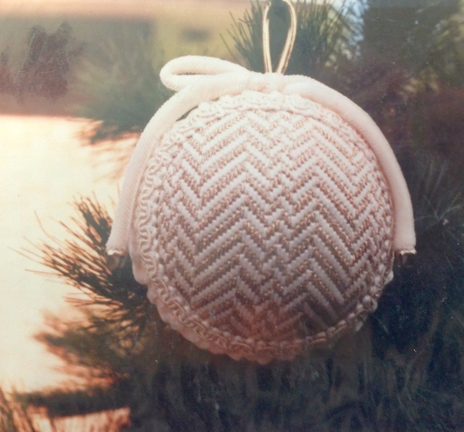The Loretta Spears Design Archive: Christmas Heirlooms: Herringbone ...