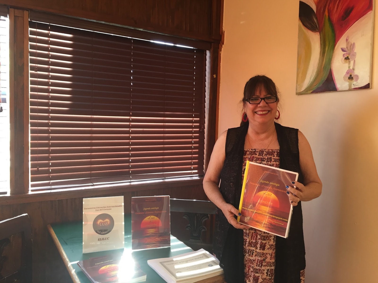 Luz del Corazón-ELILUC: DIPLOMA OTORGADO POR LA SOCIEDAD DE POETAS Y ...