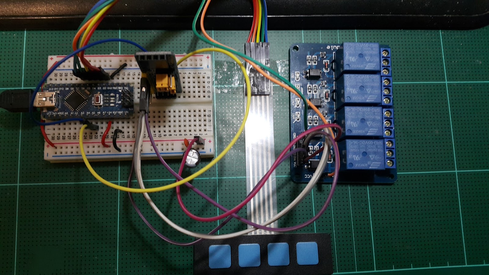 JoeGTEC's path: arduino+ pcf8574at +keypad1x4+ 4relay(opto) ,set bit to ...