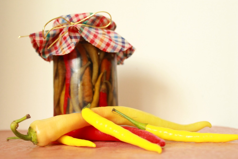 Maje Zmaje: U KUHINJI: Ukiseljene feferonke