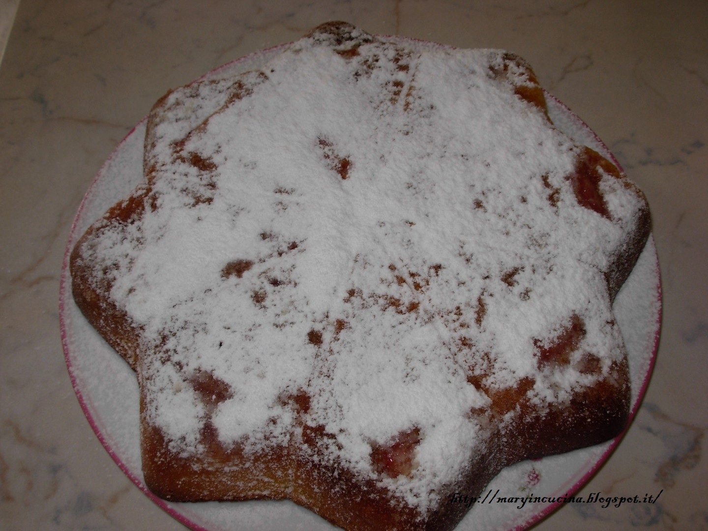 Tortina fragolosa da Mary in cucina su Akkiapparicette