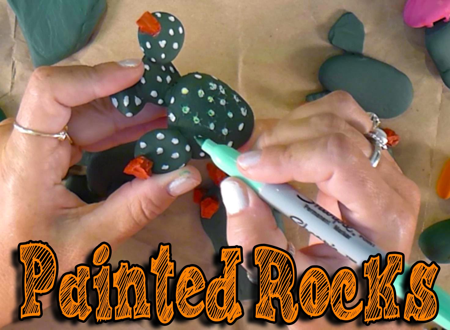 EasyMeWorld: DIY Painted Rocks - Cactus Decoration