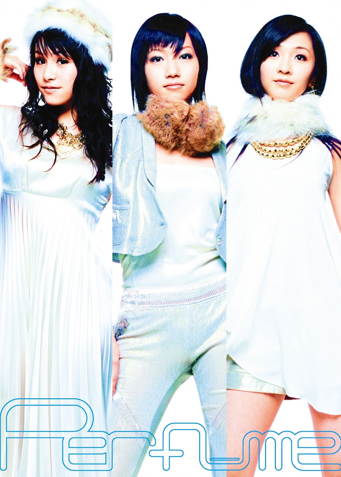 Nia's Wonderland: Time Capsule Reviews: Perfume ~Complete Best~