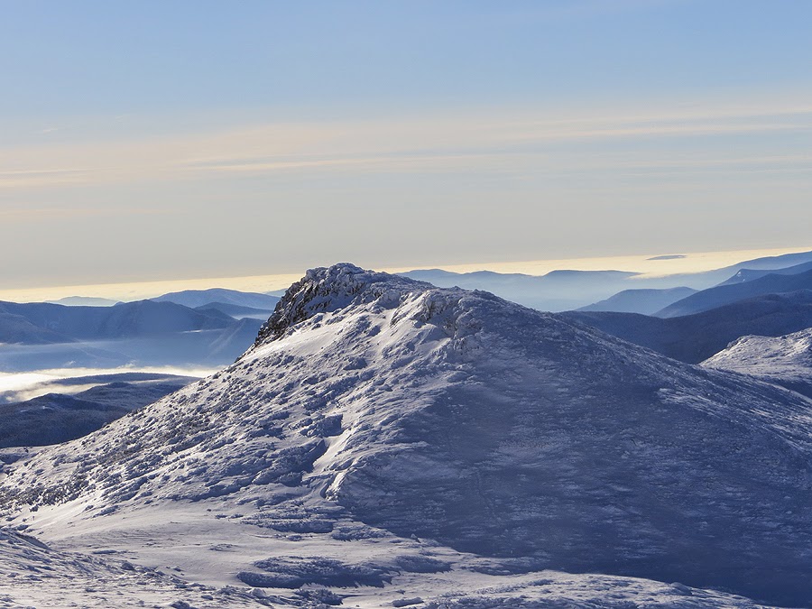 Hiking in the White Mountains: Presidential Range Traverse