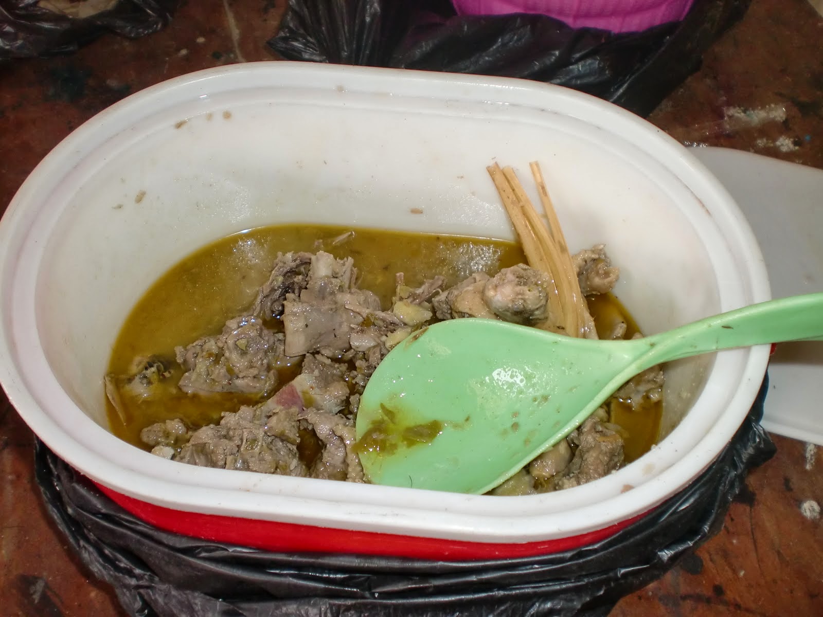 Lalu bagaimanadengan rasanya? wah rasanya sangat enak seger dan pedas ...