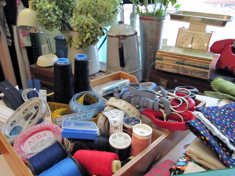 Mercería LA CRISÁLIDA: 1ª Sesión Costura Práctica